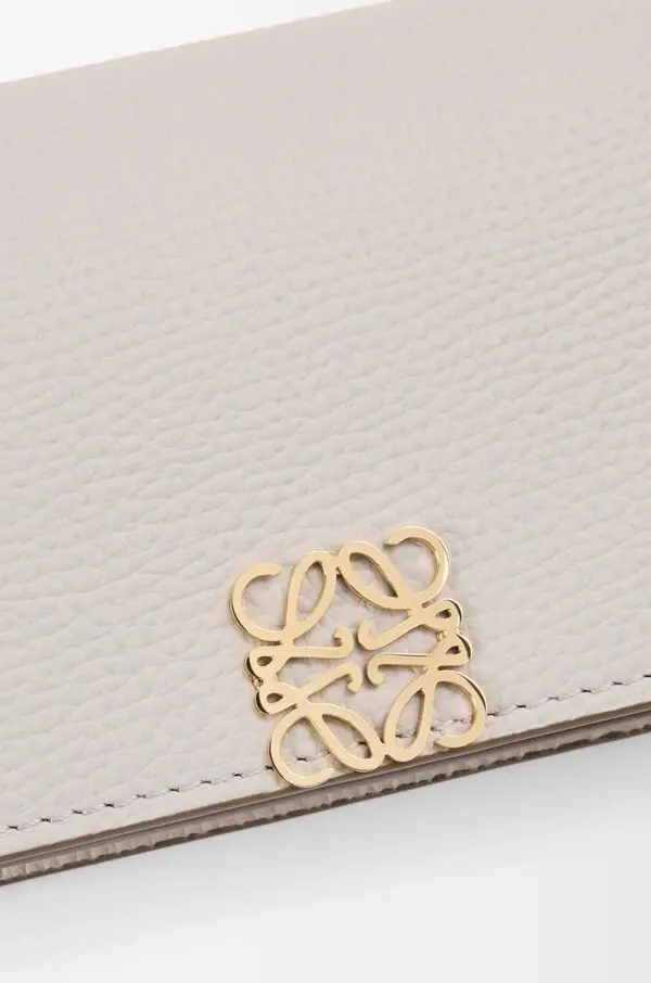 Loewe Anagram Business Cardholder In Pebble Grained Calfskin - Light Ghost Ash