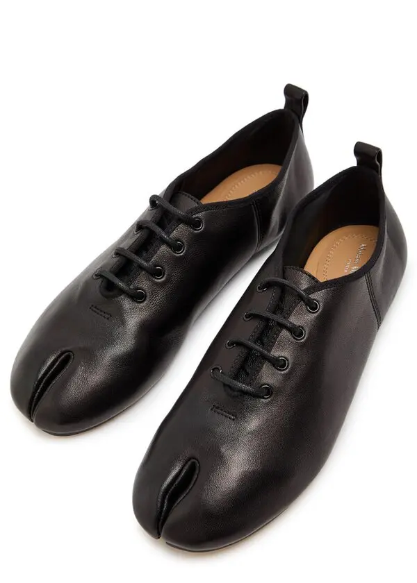 MAISON MARGIELA Tabi Lace-up Leather Ballet Flats