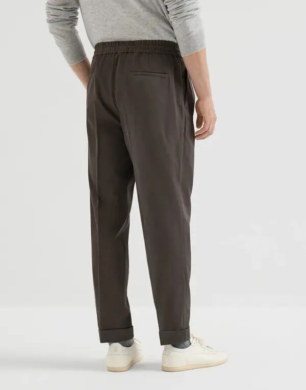 Brunello Cucinelli Garment-dyed Twisted Cotton Gabardine Trousers With Double Pleats - Brown