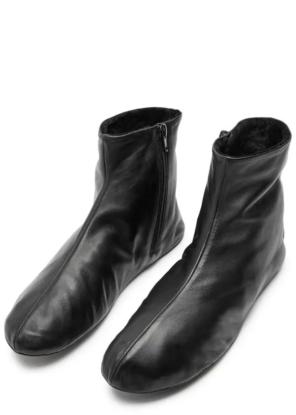 THE ROW Stella Shearling-lined Leather Ankle Boots