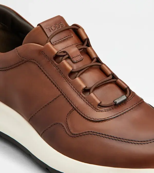 TOD'S Elasticated Lace Sneakers