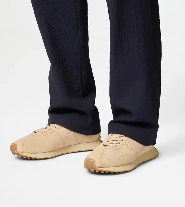 TOD'S Sneakers With Embossed Logo Detail
