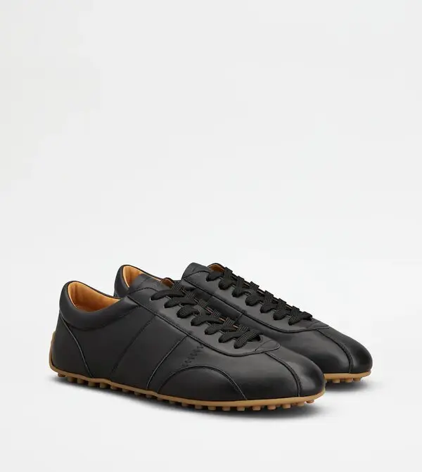 TOD'S Lace-up Round Toe Low-top Sneakers