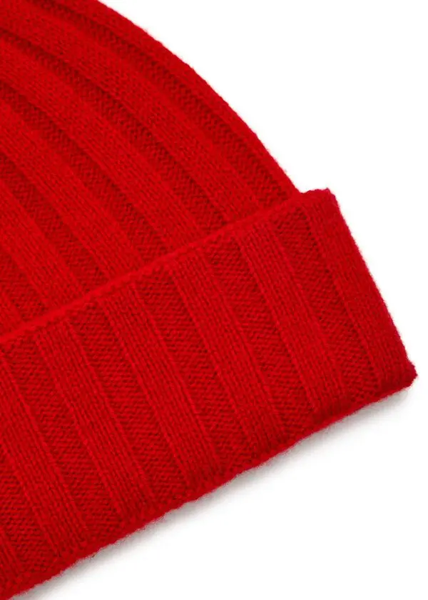 TOTEME Ribbed Cashmere Beanie - Red