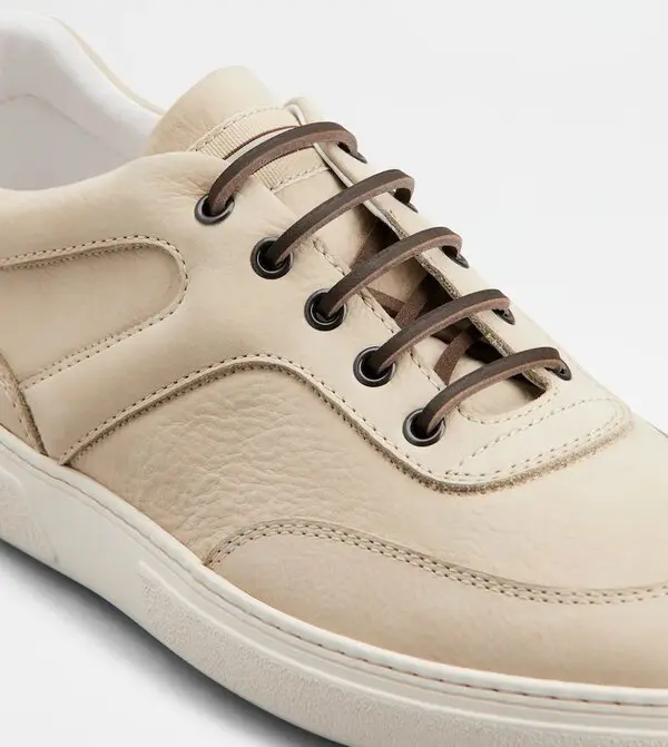 TOD'S Round Toe Lace-up Sneakers