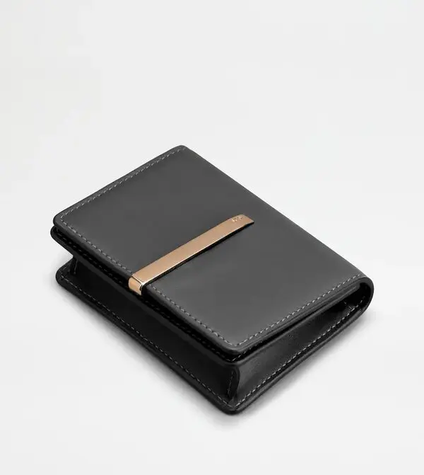 TOD'S Snap Button Business Card Holder