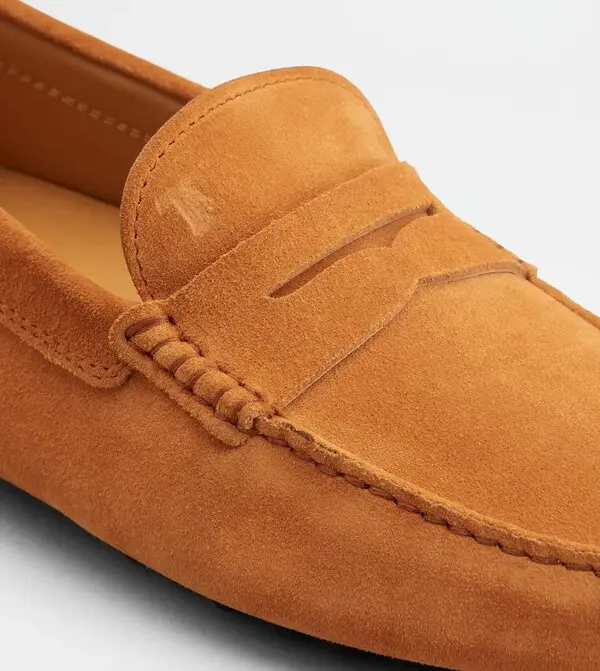 TOD'S Round-toe Loafers