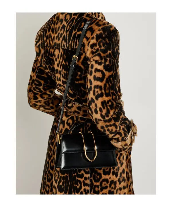Jacquemus Le Grand Bambino Glossed Leather Top Handle Bag