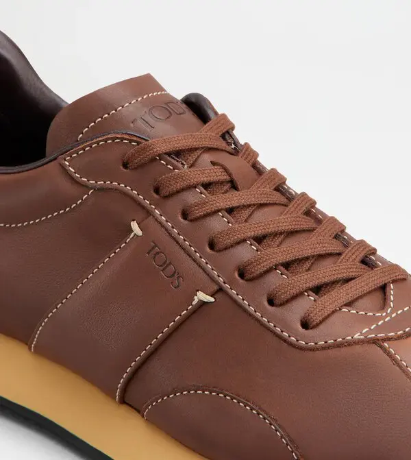 TOD'S Calfskin Round-toe Sneakers