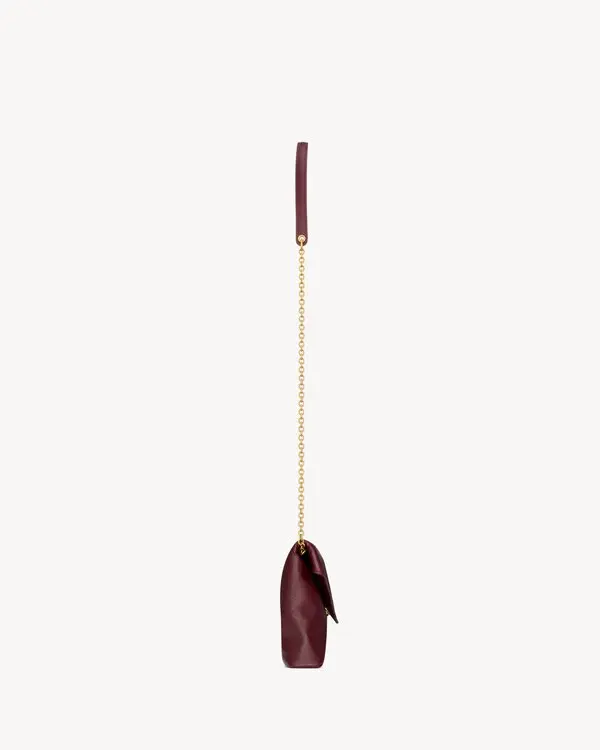 Saint Laurent Cassandre Small Chain Pouch In Shiny Leather - Red