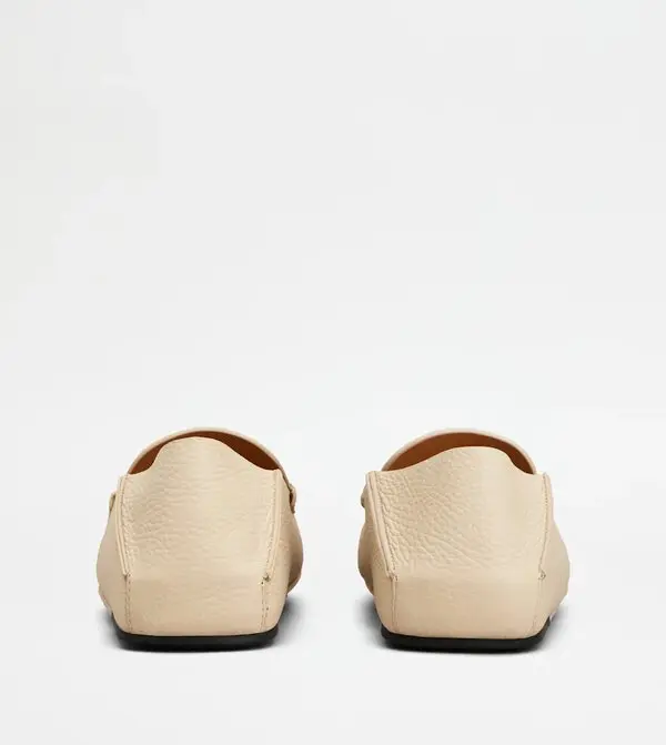 TOD'S Round-toe Loafers