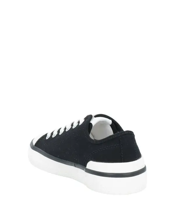 Isabel Marant Étoile Round-toe Low-top Casual Shoes