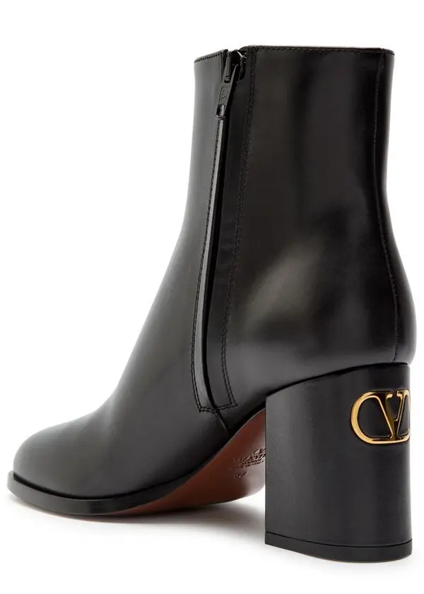 Valentino Garavani Fawcette Vlogo Leather Ankle Boots