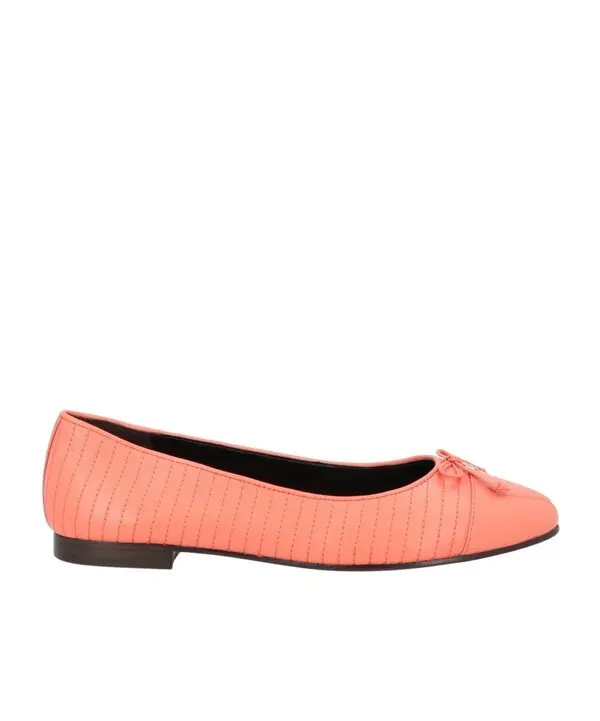 Tory Burch Minimalist Round-toe Leather Shoes