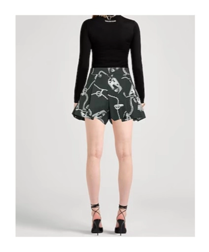 Burberry Pleated Design Shorts
