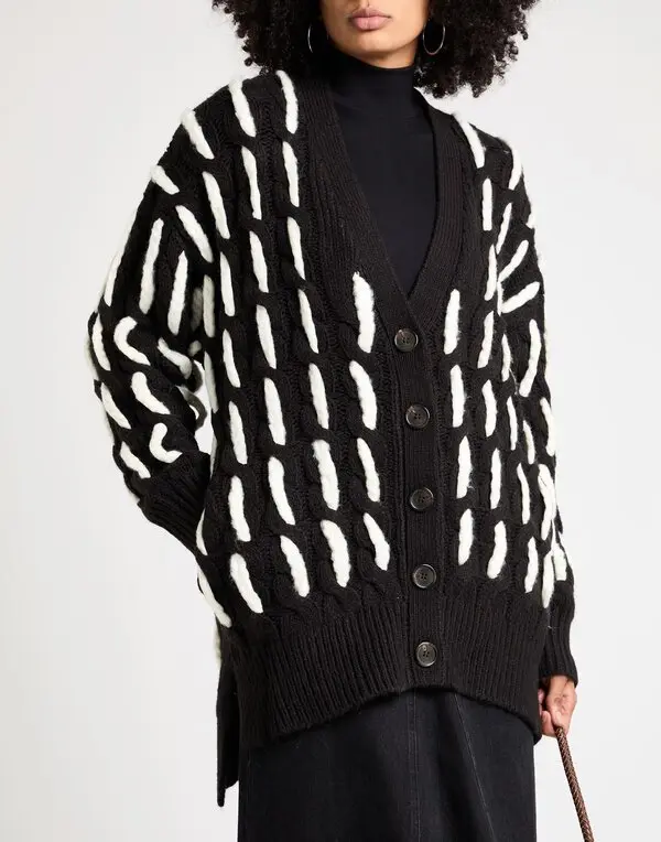 Farm Rio Two-tone Cardigan