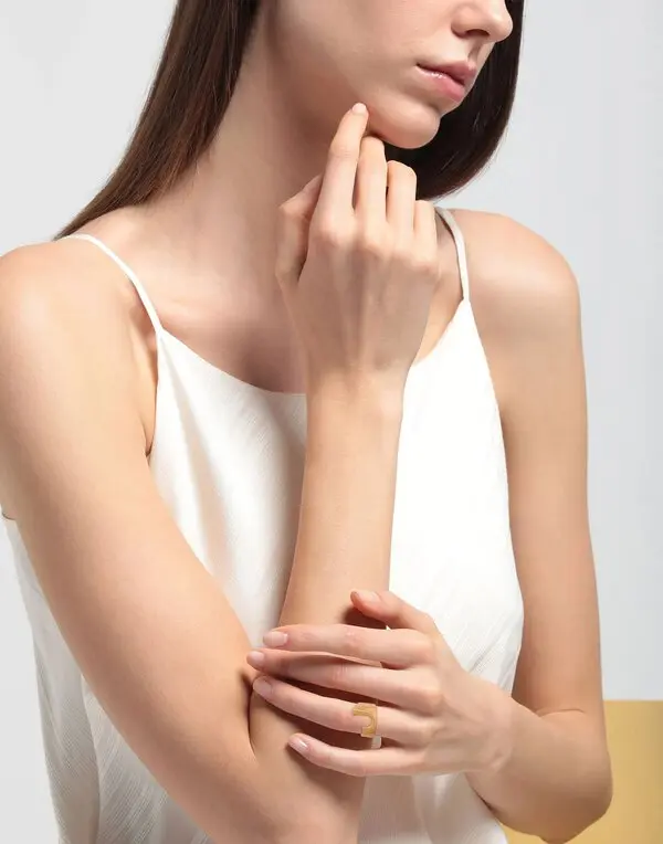 Chloé Minimalist Buckle-free Metal Ring