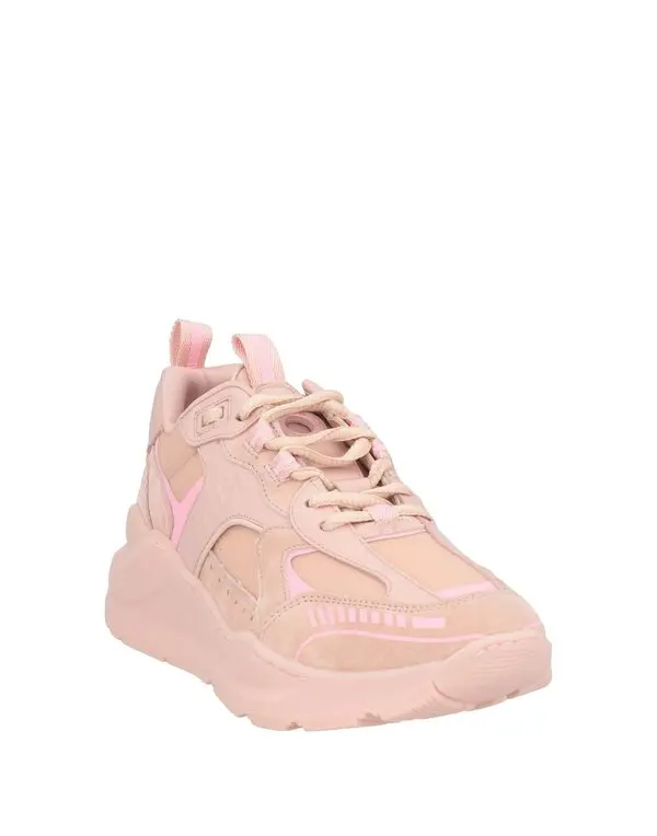 Burberry Low-top Sneakers