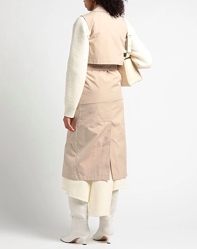 Burberry Sleeveless Double Breasted Trench Coat