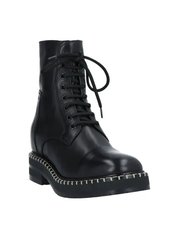 Chloé Solid Color Round Toe Leather Boots