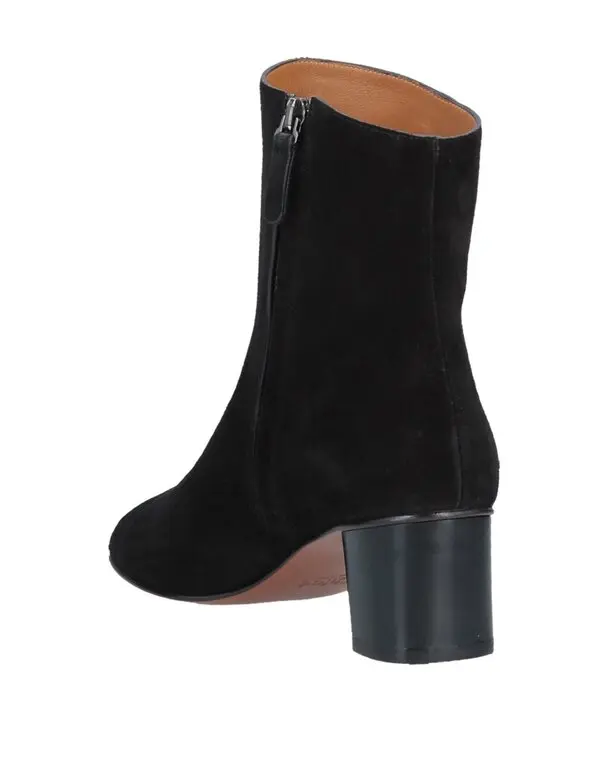 Chloé Minimalist Round Toe Block Heel Ankle Boots