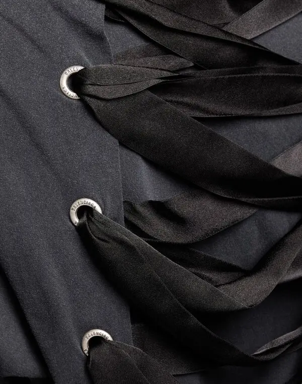 Balenciaga Round Neck Short Sleeve T-shirt With Tie Detail - Black