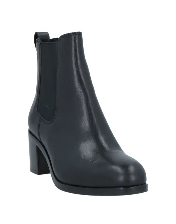 Rag & Bone Minimalist Leather Chelsea Boots