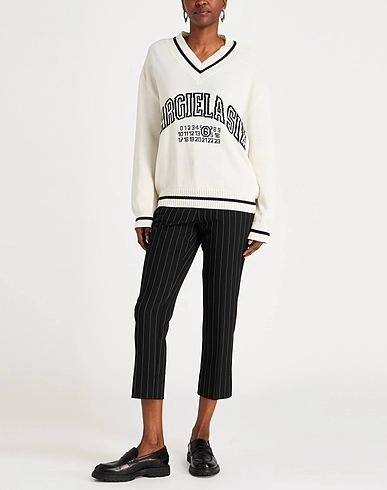 MAISON MARGIELA Two-color V-neck Knitted Sweater
