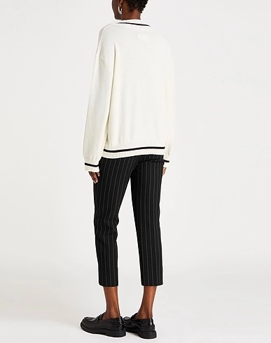 MAISON MARGIELA Two-color V-neck Knitted Sweater