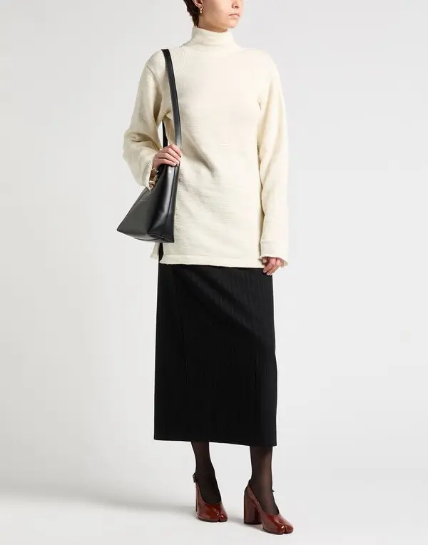 MAISON MARGIELA Minimalist Solid Color Knitted Top