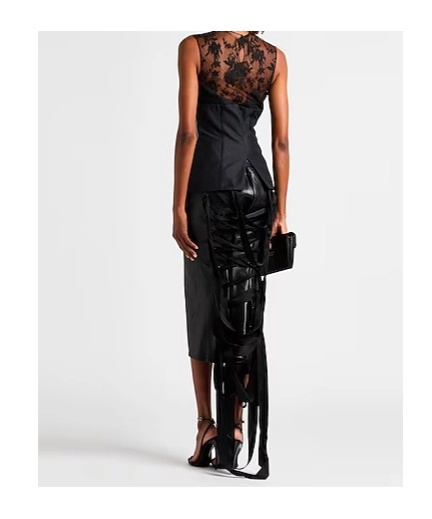 Balenciaga Fitted Pencil Skirt
