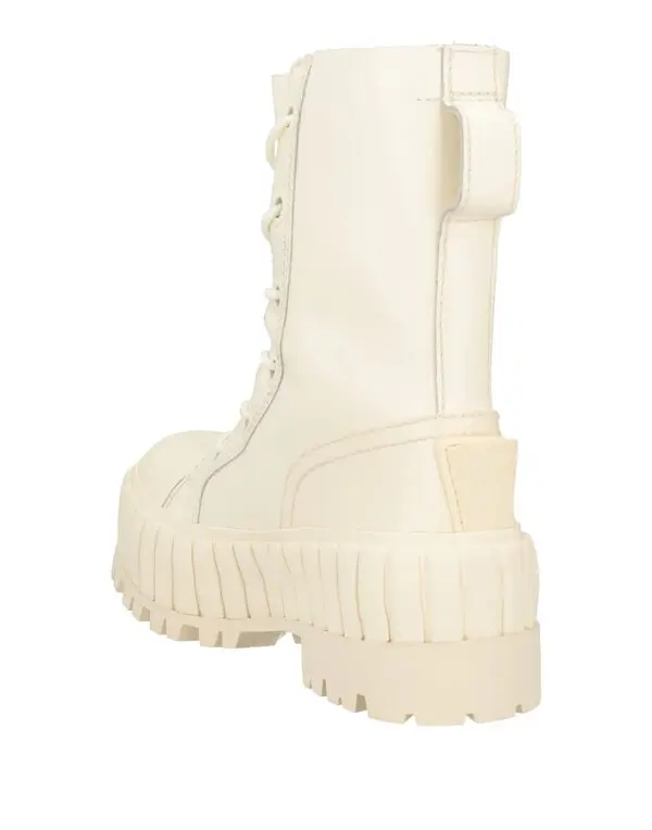 MAISON MARGIELA Lace-up Round Toe Platform Leather Boots