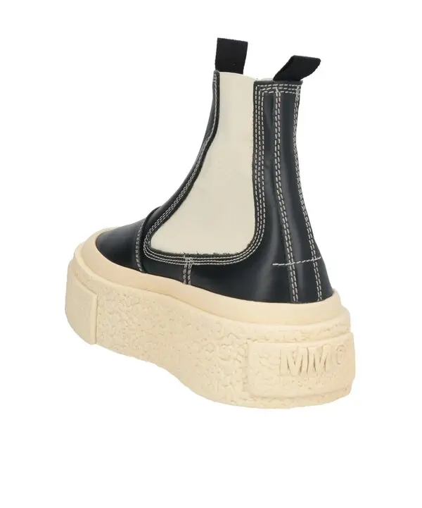 MAISON MARGIELA Plain Colour Ankle Boot
