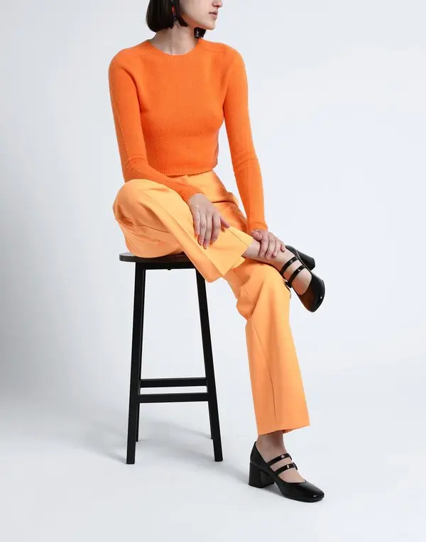 MAXCO. Lightweight Knit Crew Neck Long Sleeve Top