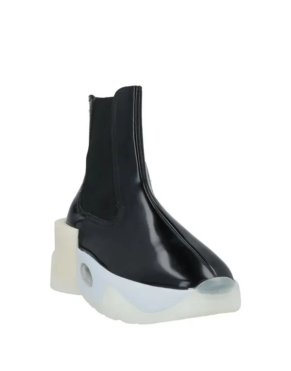 MAISON MARGIELA Minimalist Solid Color Wedge Shoes