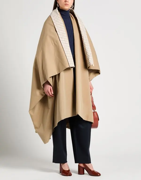 MAISON MARGIELA Minimalist Solid-color Cape