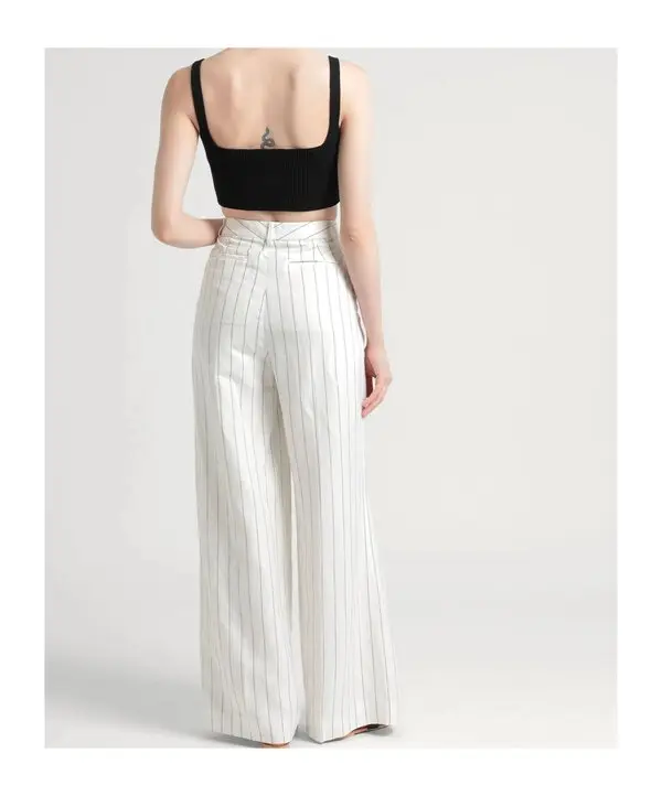 MAXCO. Max&co. Sleeveless Knit Cropped Top