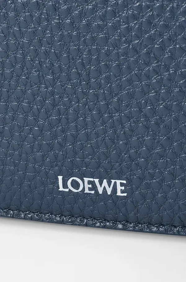 Loewe Medium Pebble Messenger Bag In Supple Grained Calfskin