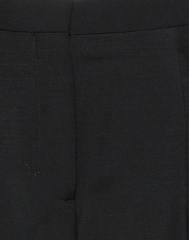 Burberry Pleated Zipper Shorts
