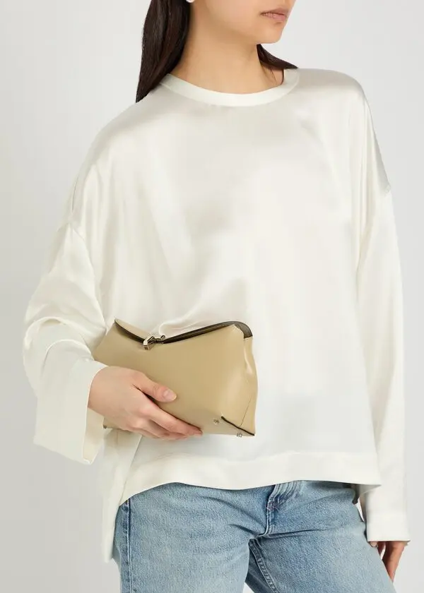 TOTEME Flip-top Leather Bag - Nude