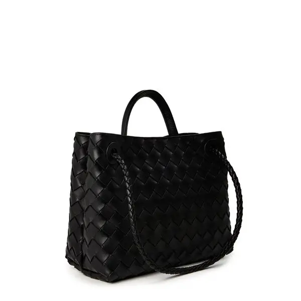 Bottega Veneta Woven Leather Shoulder Bag With Knot Detail - Black