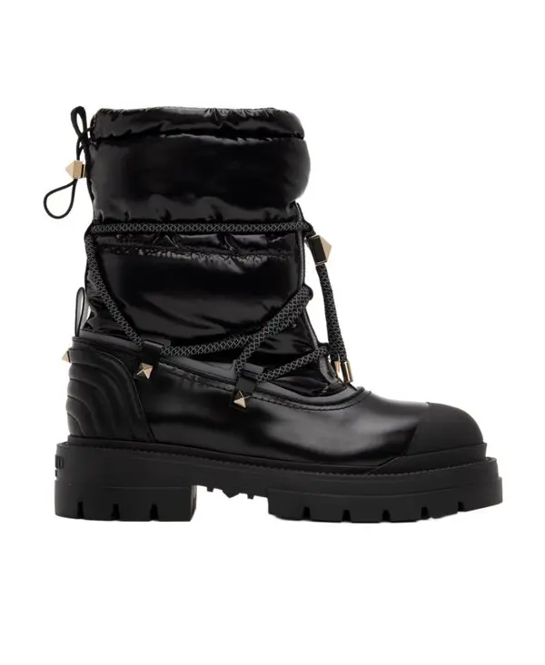 Valentino Garavani Rockstud Round Toe Lace-up Boots - Black