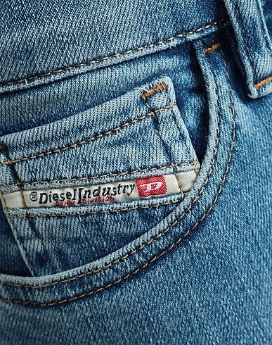 DIESEL® Mid-waisted Skinny Jeans