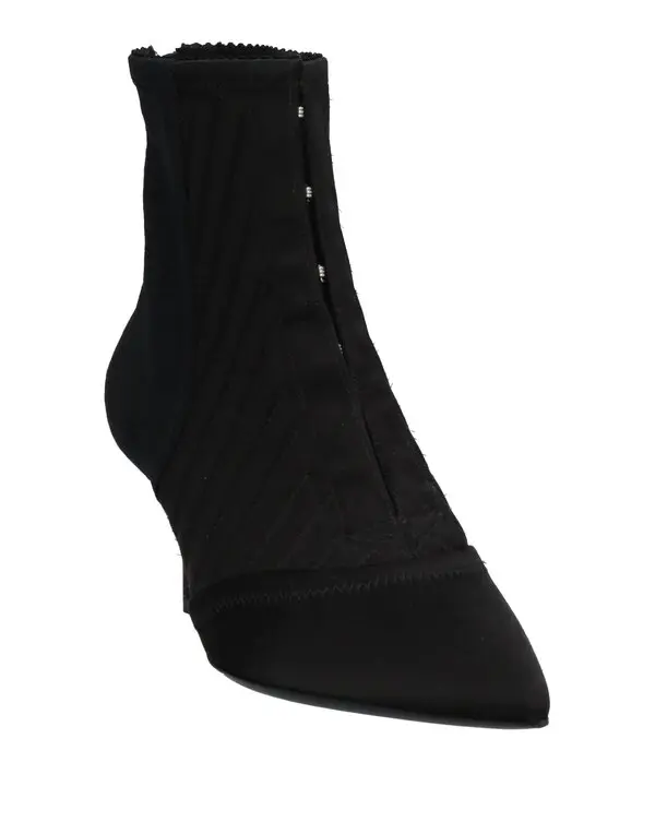 Dolce & Gabbana Solid Color Pointed-toe Ankle Boots