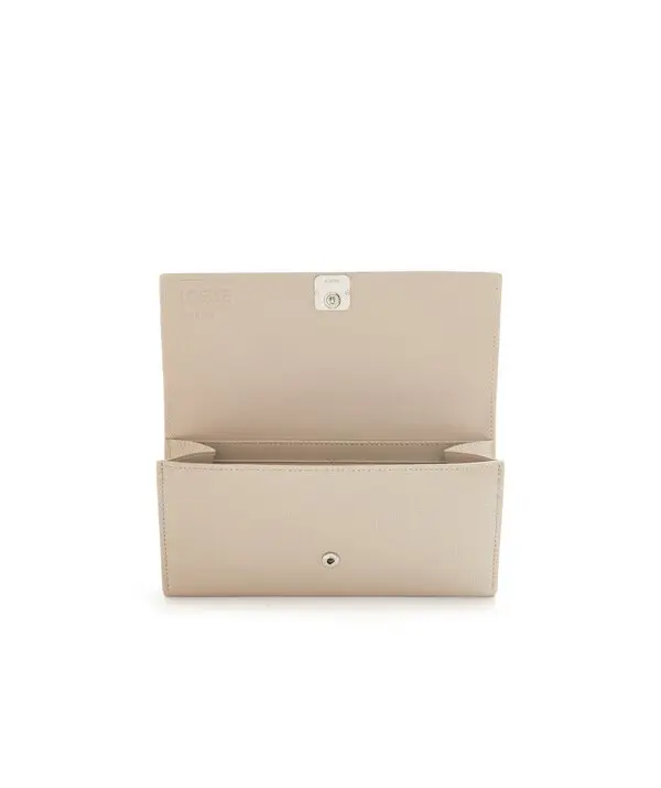 Loewe Continental Wallet In Pebble Grain Calf