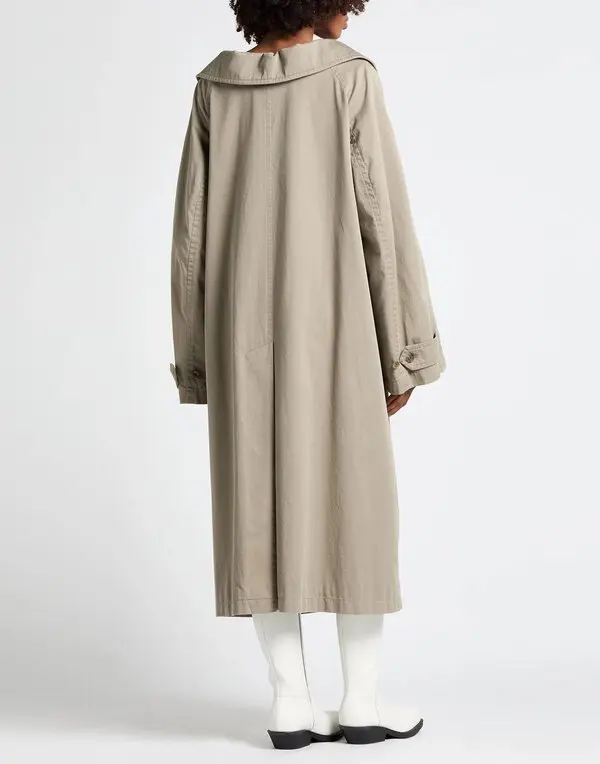 Balenciaga A Simple And Long Coat
