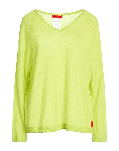 MAXCO. Solid Color V-neck Knit Sweater