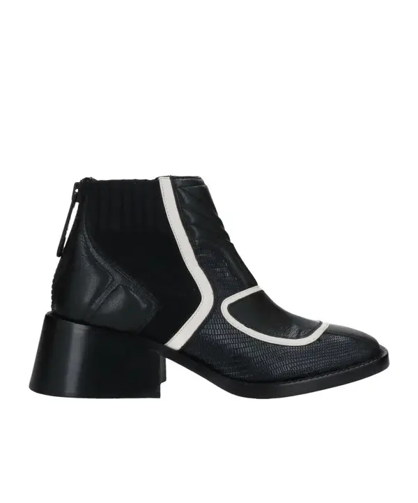 Chloé Comfortable, Durable And Simple Solid-color Leather Boots