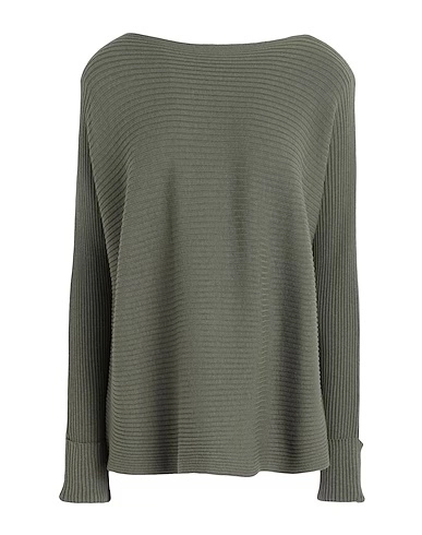 MAXCO. Solid Color Knit Top