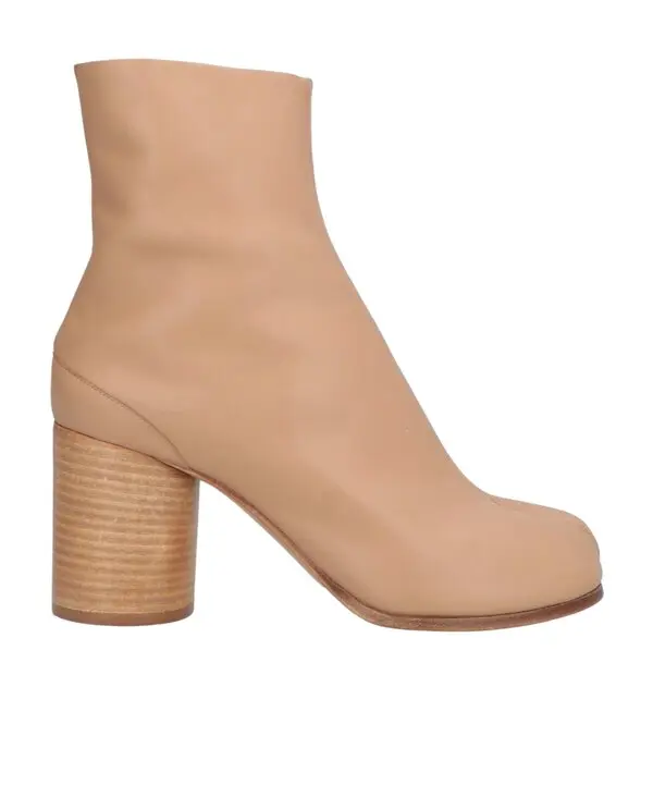 MAISON MARGIELA Round Toe Leather Ankle Boots
